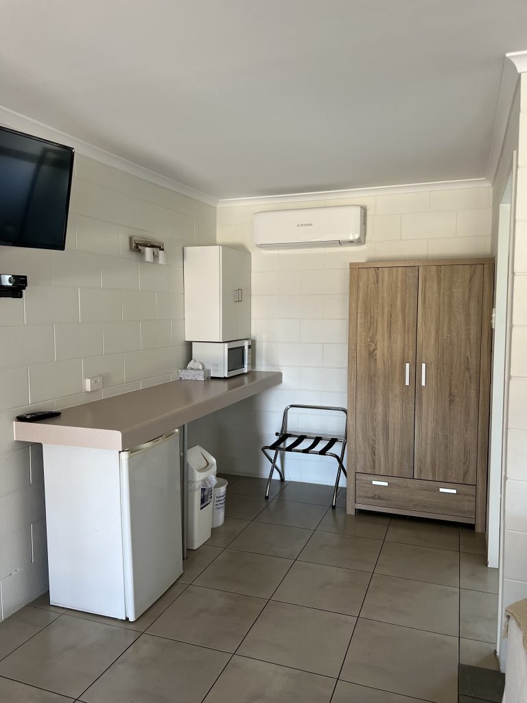 A and A Motel – Proserpine Accommodation